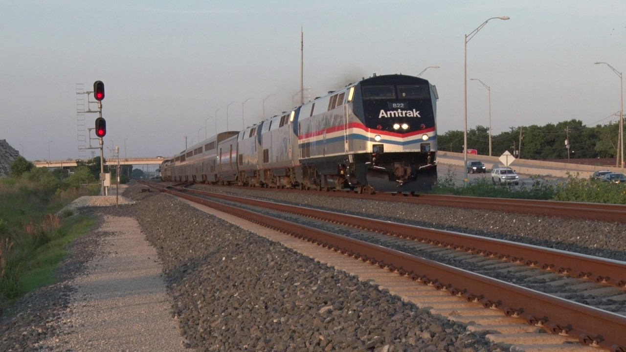 Amtrak Sunset Limited with Heritage Power and Extra Equipment - YouTube