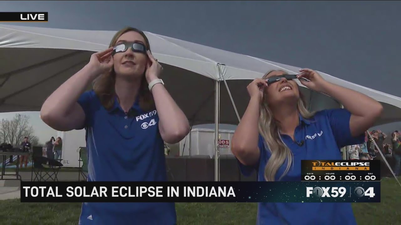 Indiana sees totality during solar eclipse - YouTube