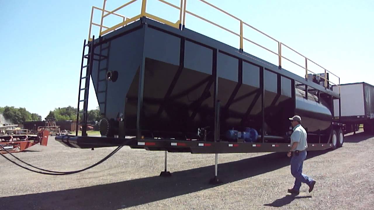 DEL's New Mix Tank / Clarifier Tank in One - YouTube