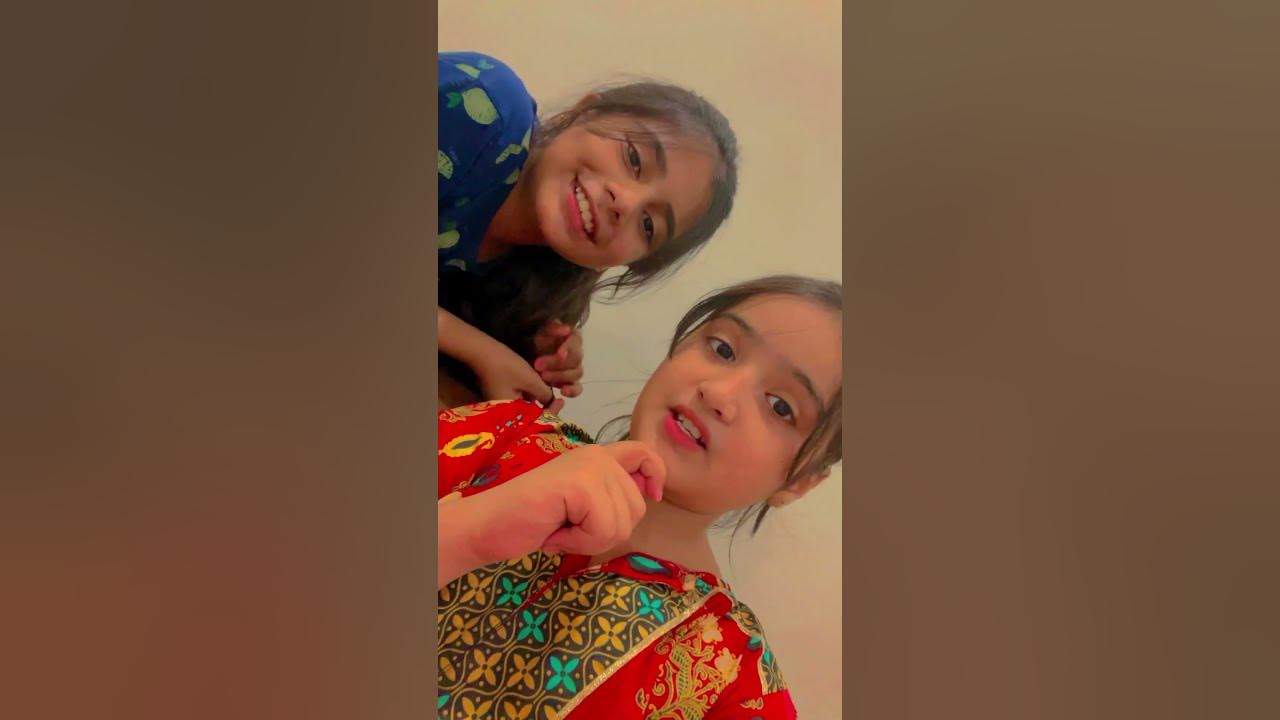 My second cousin face reveal - YouTube