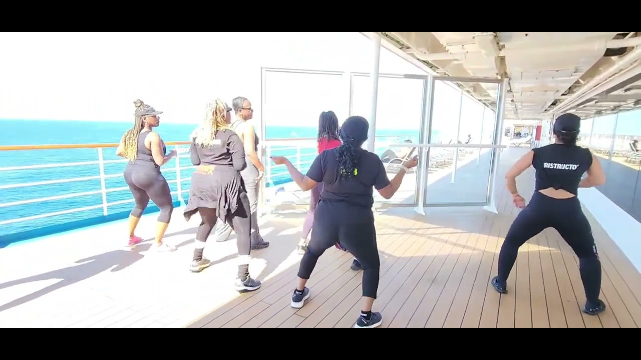 Cookout | Cupid | Laweziana Dance Fitness - YouTube