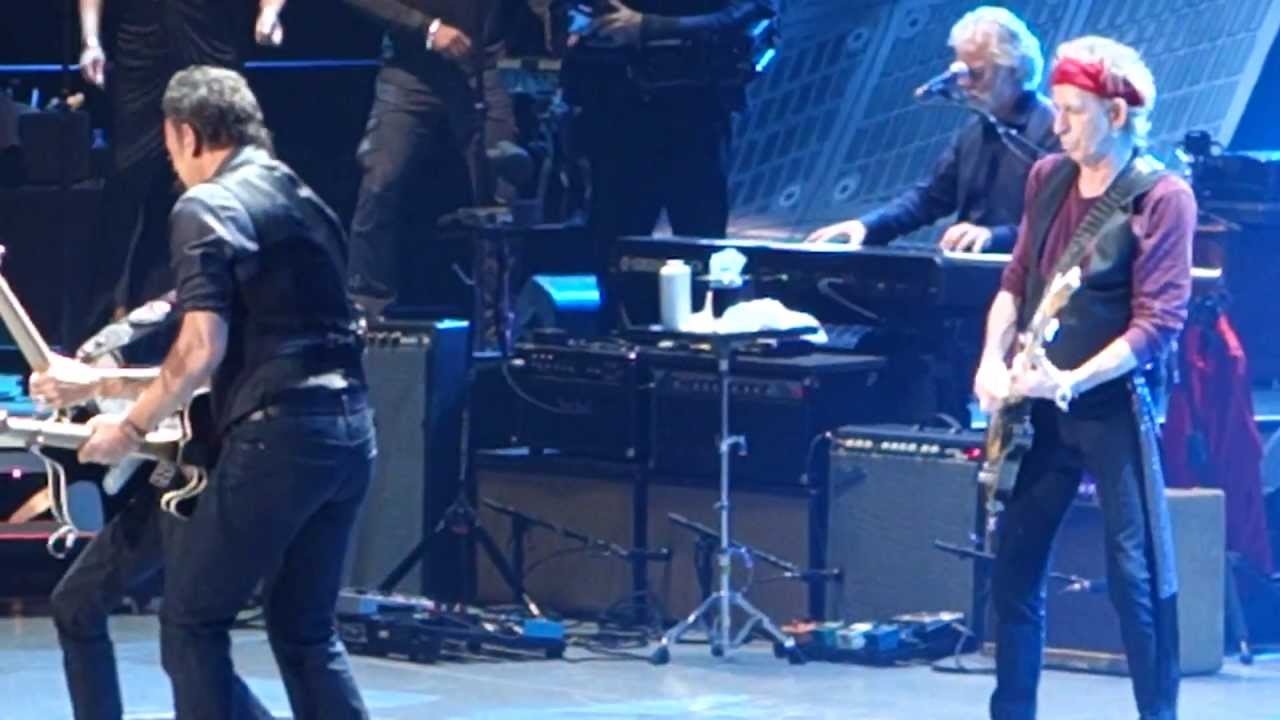Tumbling Dice - Rolling Stones with Bruce Springsteen Newark 12-15-2012 ...