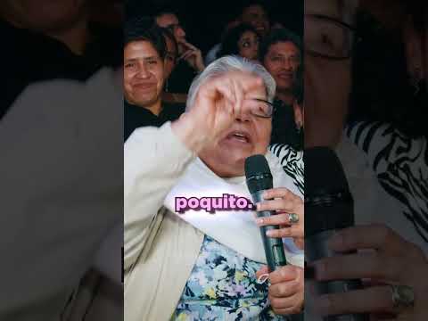 La señora tiene frío 🥺 #hablandohuevadas