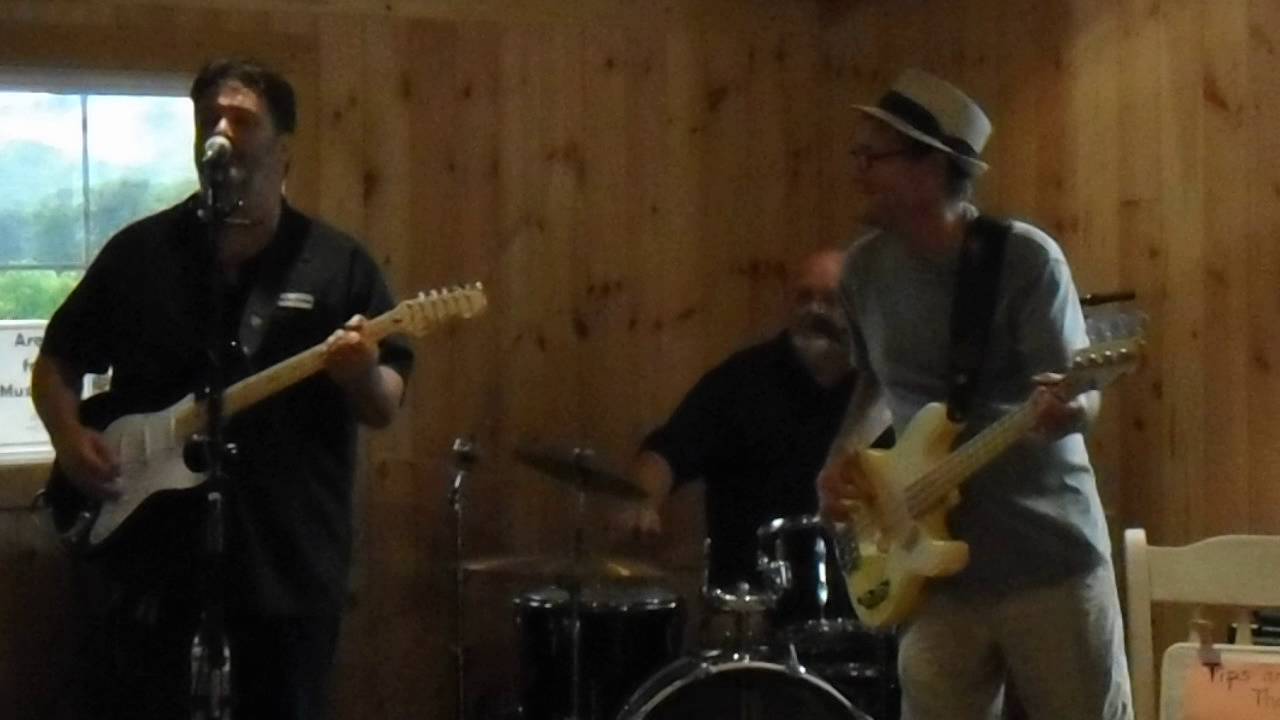 Gary Smallwood Band Purple Rain @ Barrel Oak Winery - YouTube