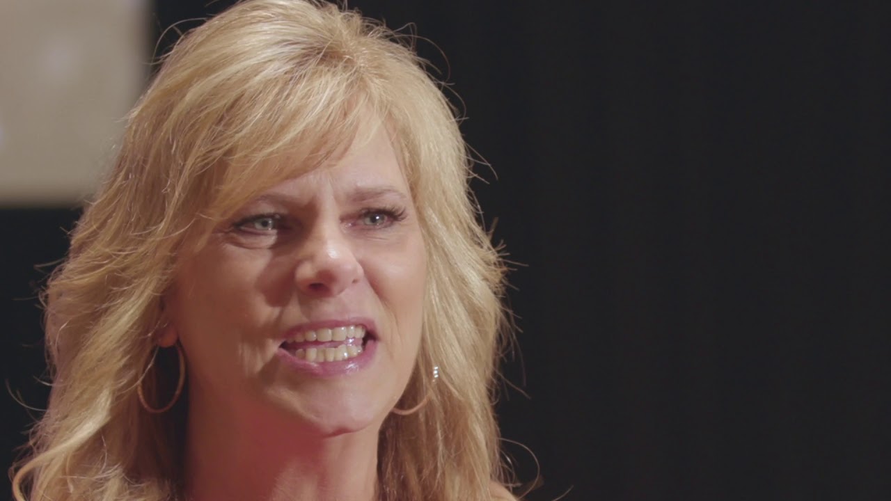 Tracy Miller's audiences love her! - YouTube