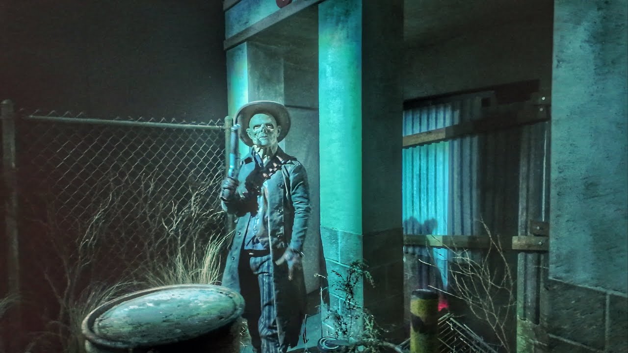 Fallout Haunted House at Halloween Horror Nights 2025 at Universal ...