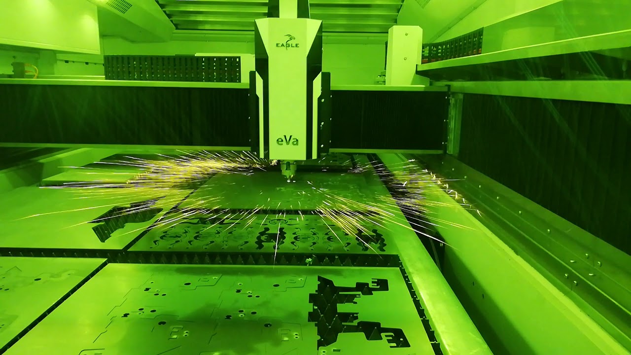 EAGLE fiber laser 12kw. Cutting 6mm. - YouTube