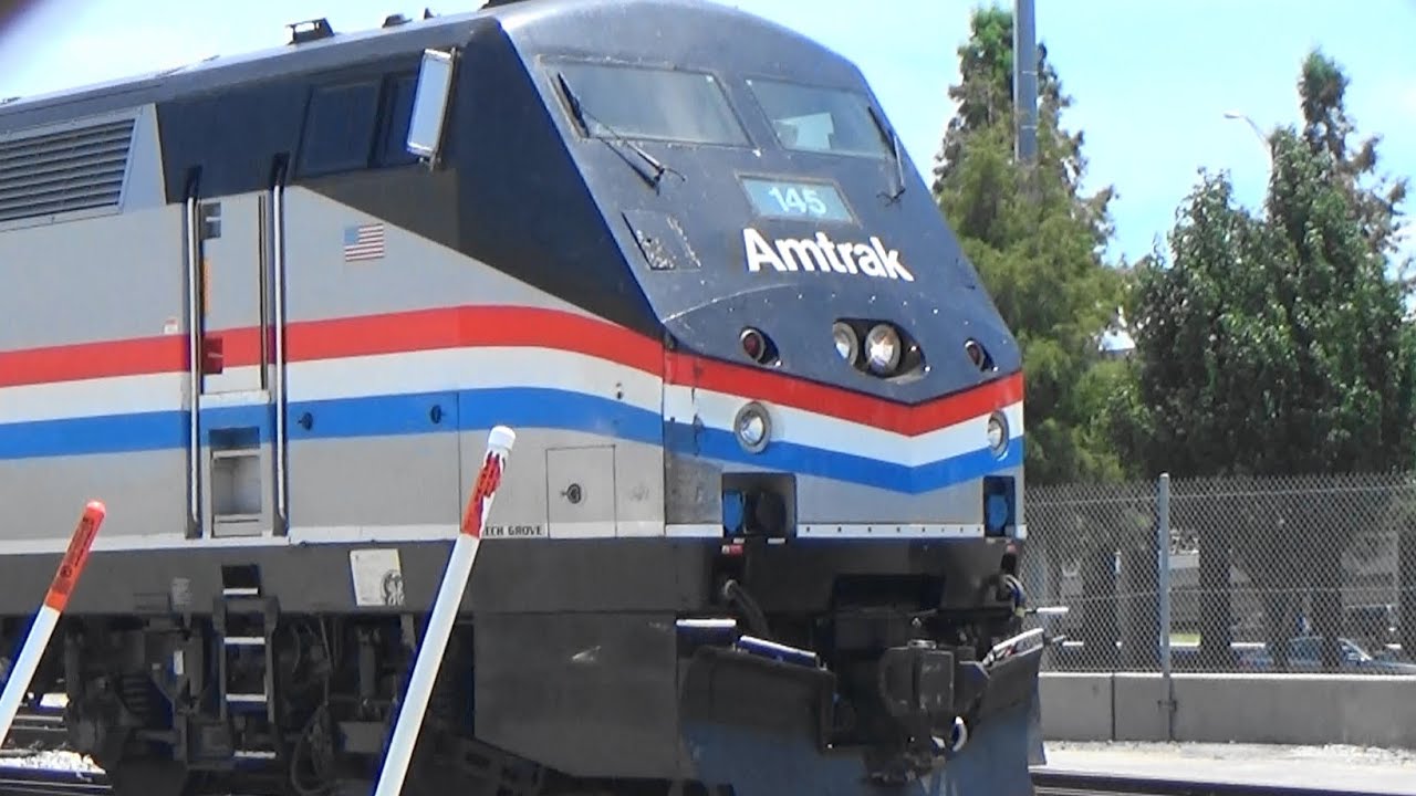 **RARE** AMTK 145 and AMTK 822 lead the Amtrak 58 in New Orleans,LA on ...