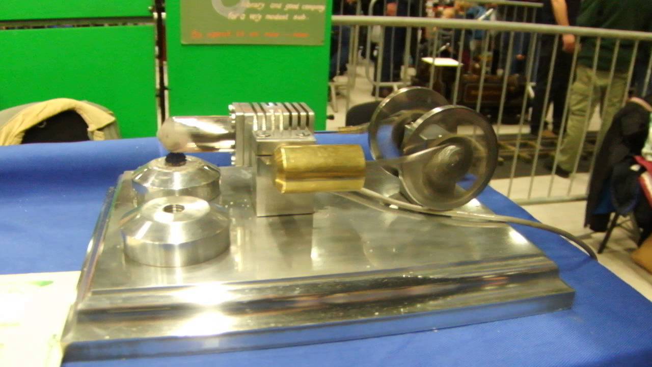 Stirling engine running on methylated spirits - YouTube
