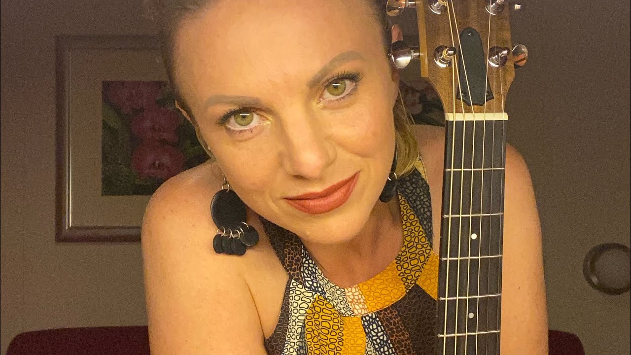 Cheryl Maria live performance - YouTube
