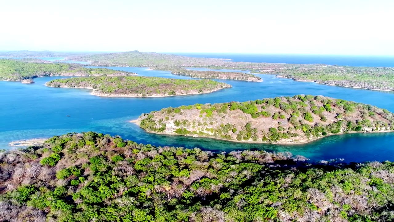 LAUT MATI MULUT SERIBU PULAU ROTE NDAO DJI Phantom 4 Pro Plus - YouTube