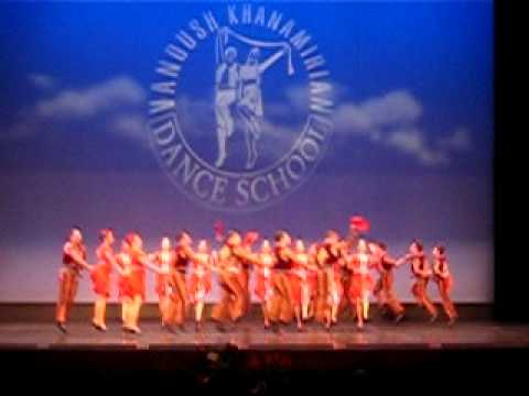Armenian Dance - Musaler - Vanoush Khanamerian Dance School
