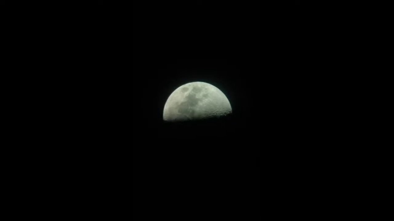 LIVE: Moon via Firstscope ( Newtonian Telescope) f:100mm 21|01|2021 ...