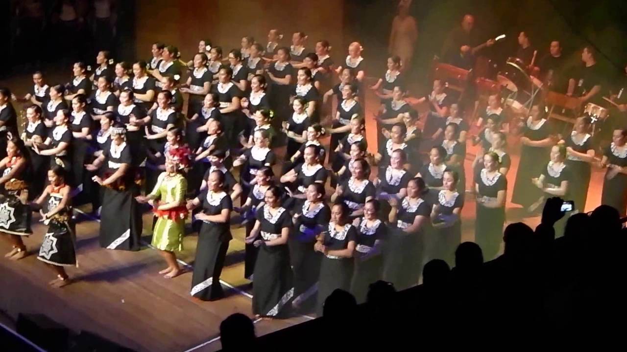 Tu Tangata 2016 - St Mary's - YouTube