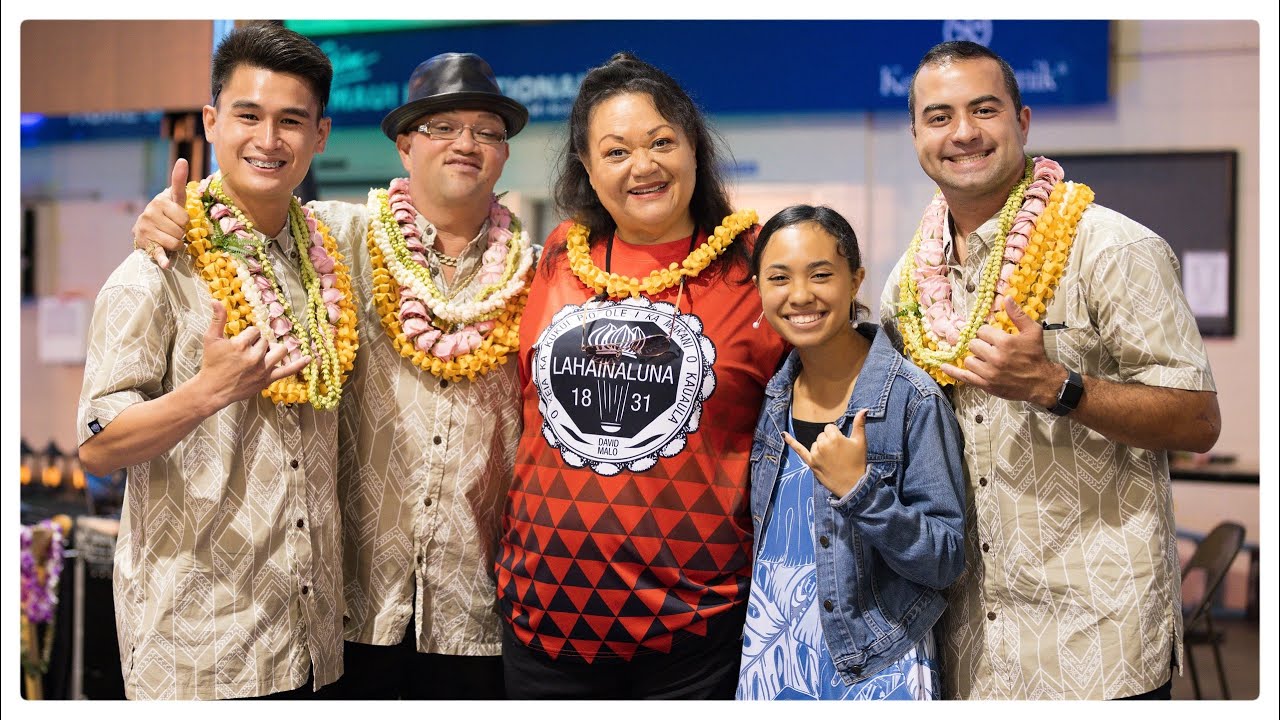 Nāmaka Pau'ole Puana Aloha no Lahaina (w/ Launa'ole) - YouTube
