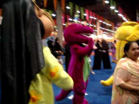 barney w/ arabic mascots - YouTube