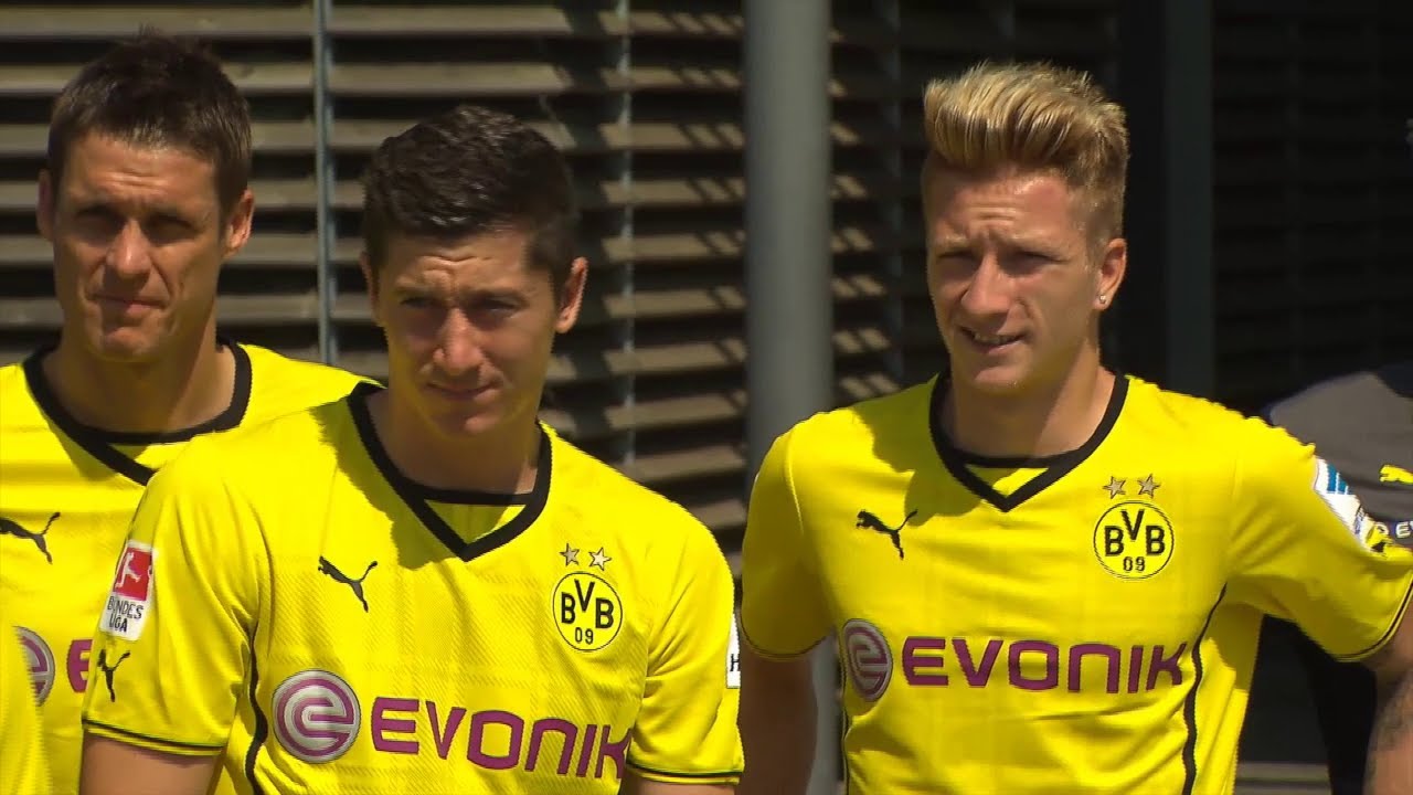 Trotz Wechselwunsch! Lewa bleibt "extrem professionell" | Borussia ...