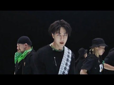 【队长大秀】王一博swag挑眉杀 用实力与热爱快意舞台 【这！就是街舞S4】  2021 Street Dance of China S4 | Battle for Peace！