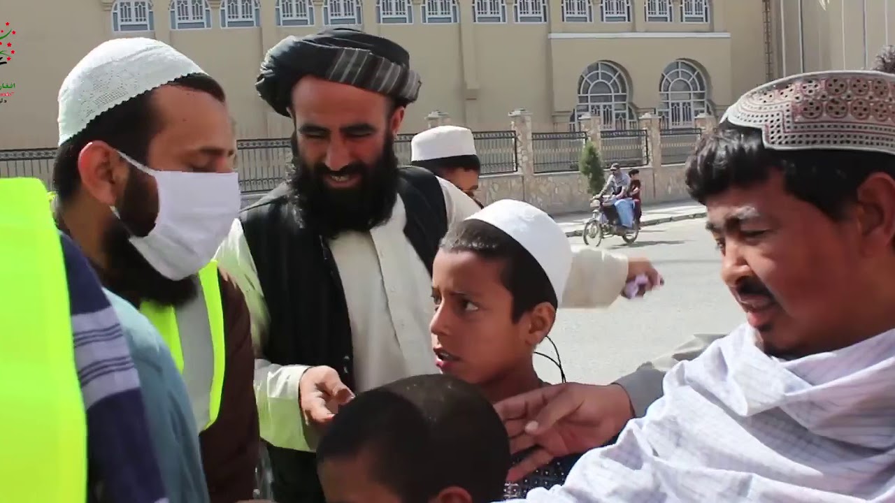 12800 face masks distributed in Afghanistan - YouTube