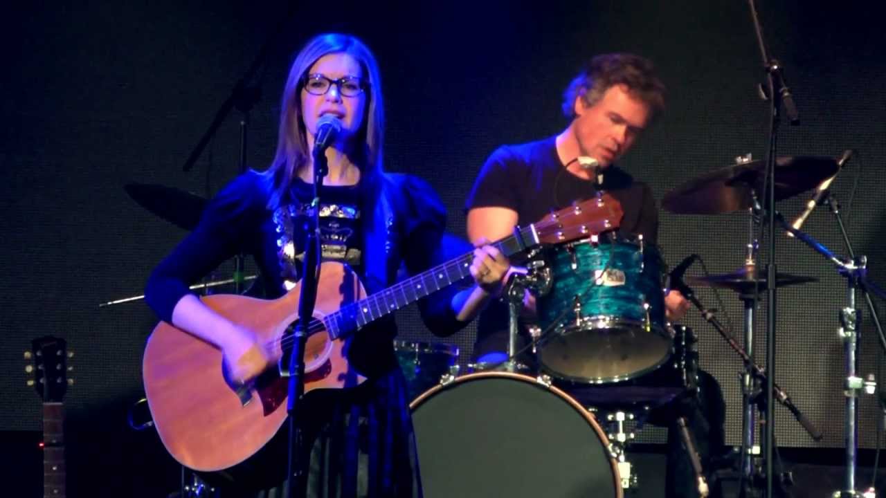 Lisa Loeb & Nine Stories - Truthfully live 03/20/13 Highline Ballroom ...