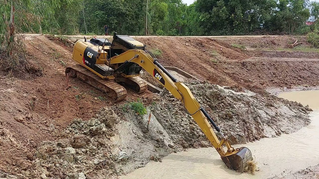 ยืนท่ายาก CAT 313D2 GC excavator EP.8526 - YouTube