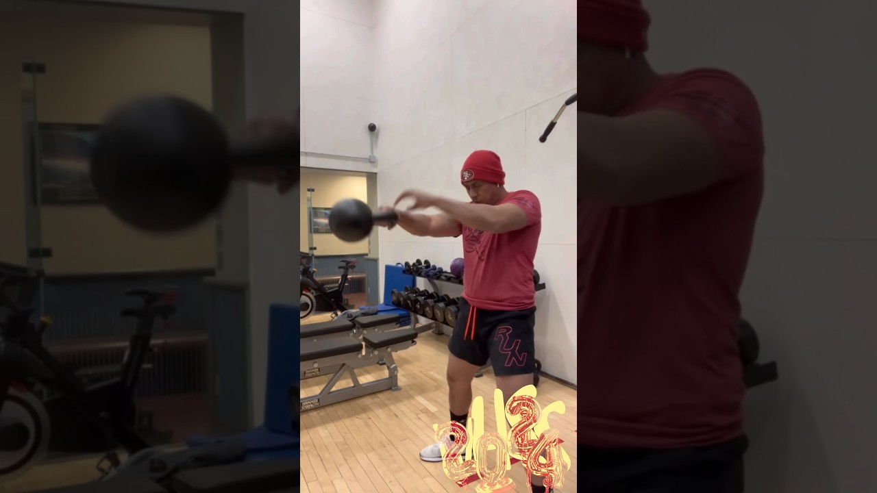 Moving chains, moving weights #wod #motivated - YouTube