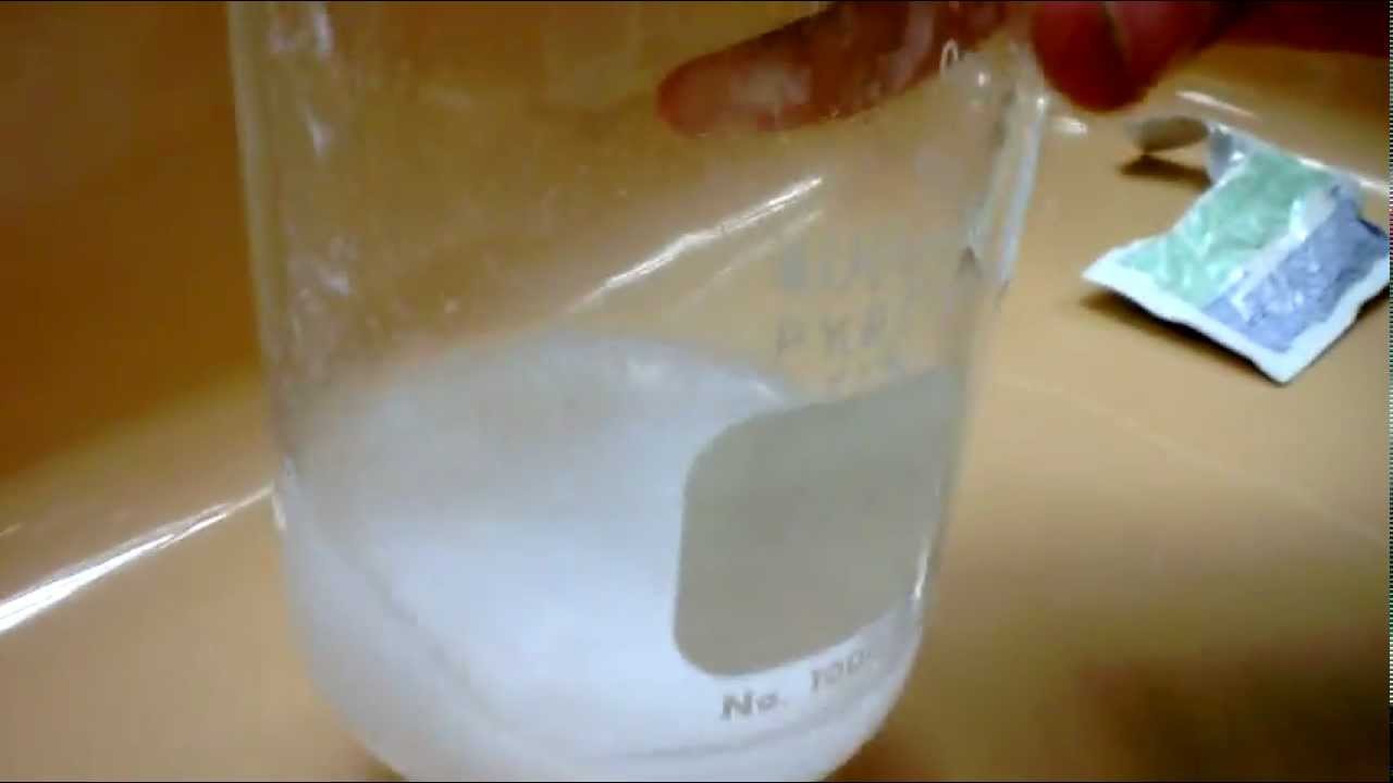 chemical reaction with chloride science class experiment - YouTube