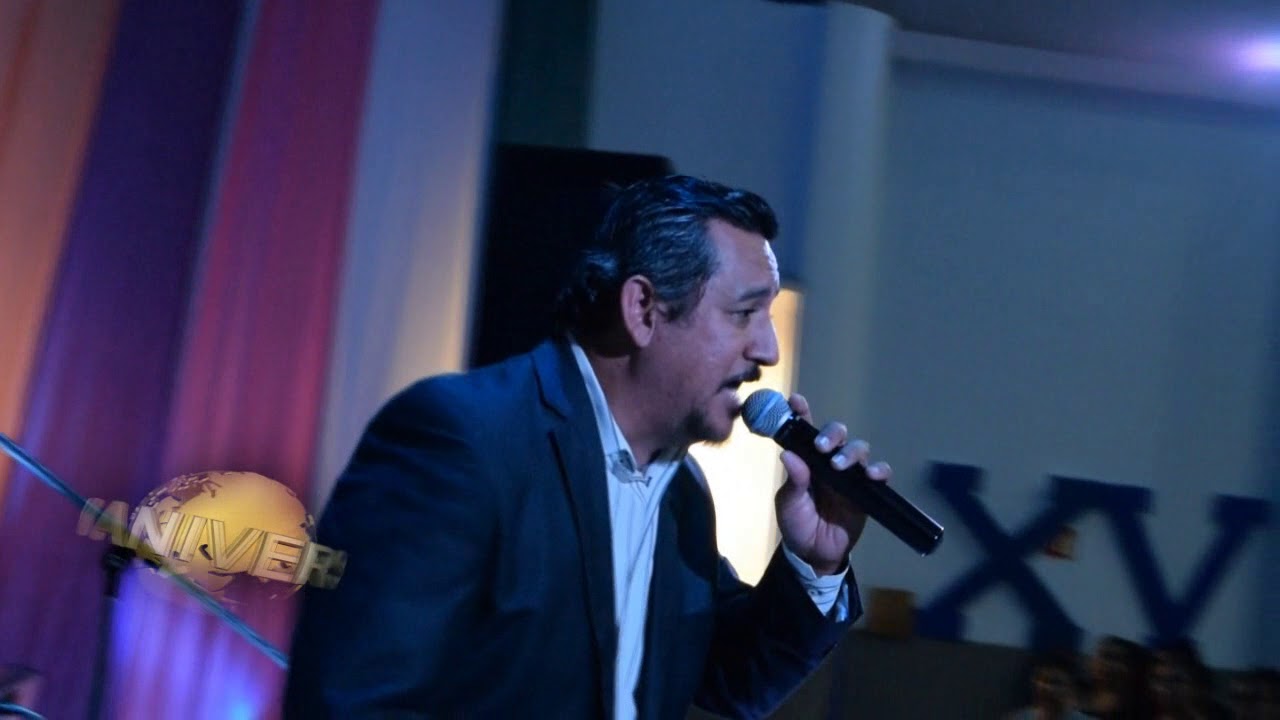 EN VIVO Concierto Tony Perez 2015 - YouTube