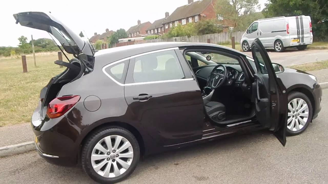 2016 Vauxhall Astra 5dr 1.6i Vvt Elite Automatic - YouTube