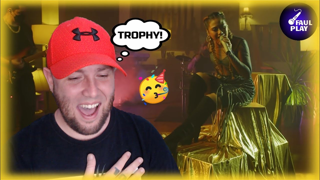 MORISSETTE "TROPHY' LIVE PERFORMANCE | THE TROPHY HAS LEFT THE STAND! - YouTube