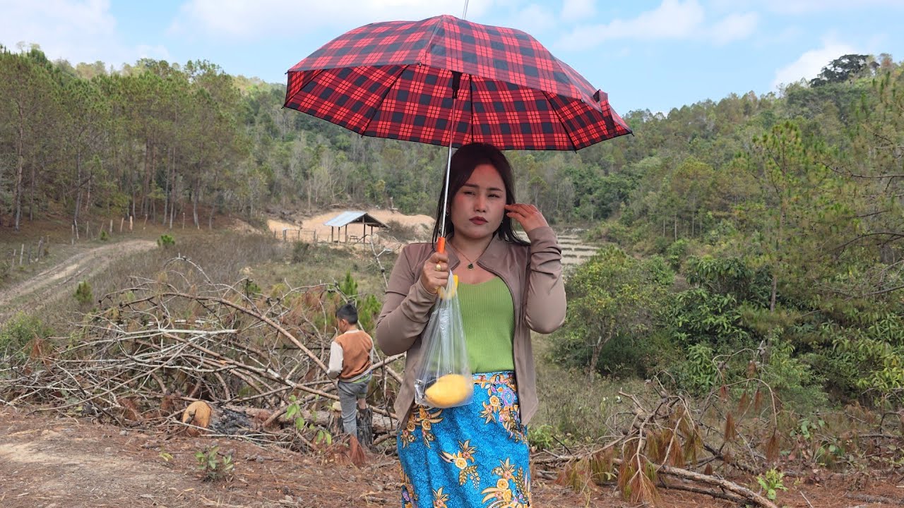 Mus nriav kab lia tu me nyuam liab - YouTube