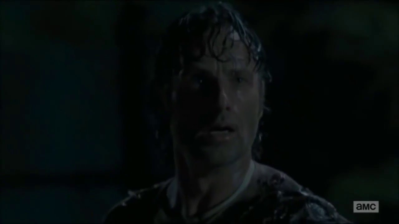 The Walking Dead - Carl Pierde el ojo/Eye - YouTube