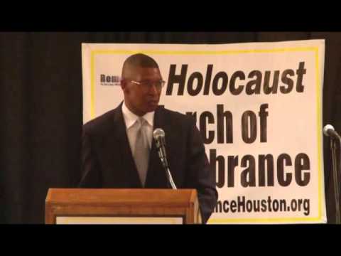 2013 Pastor Walter August on The March of Remembrance Houston - YouTube