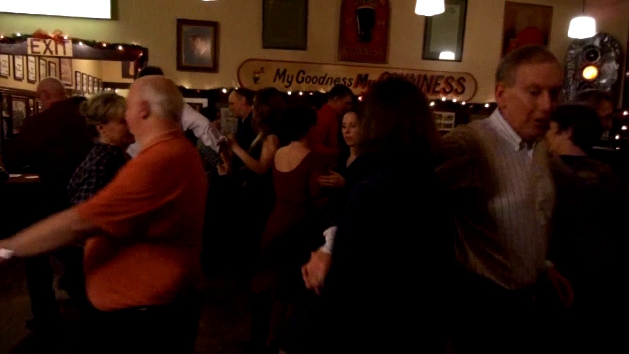 Jamaica Plain Ceili Train at Doyle's 2013 - YouTube