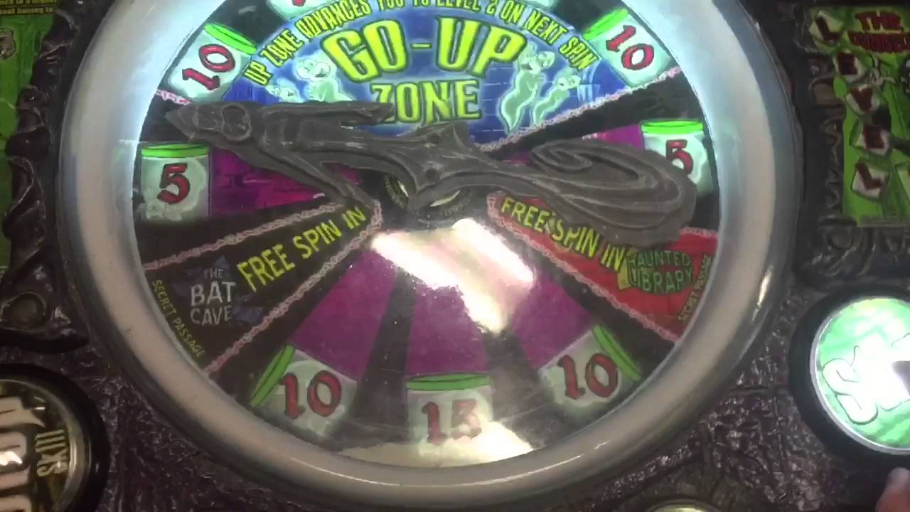 Playing Slam a Winner, Claw Machines and More! - Arcade Games - YouTube