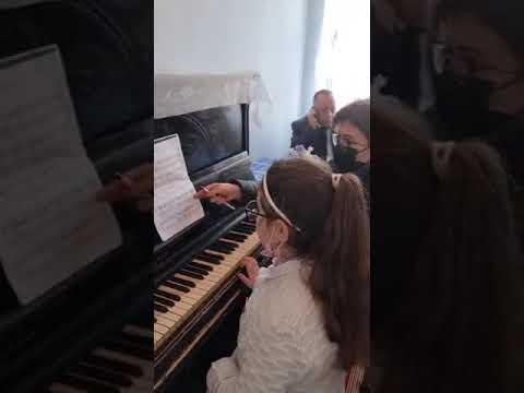 B.R.M.İdarəsi Yevlax şəhər 2 nömrəli Uşaq musiqi məktəbi.Açıq dərs