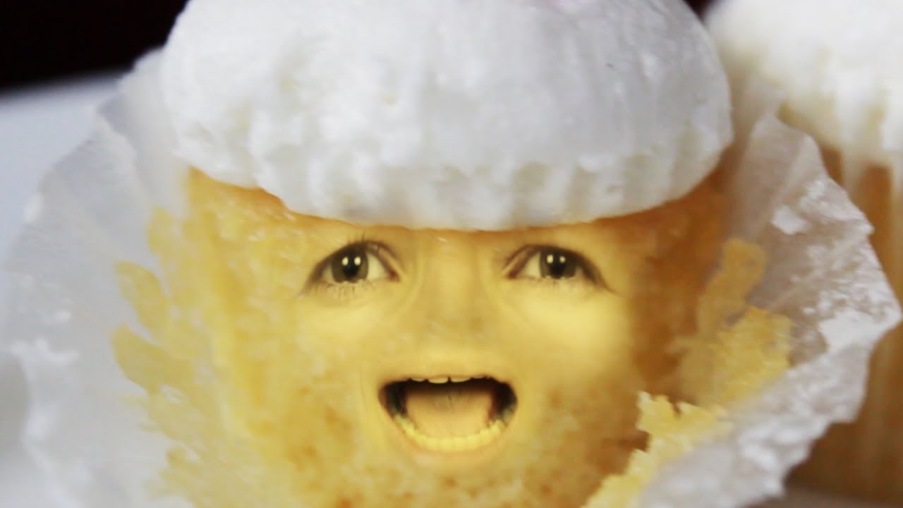 WTF A TALKING MUFFIN ?? | Vixolent - YouTube