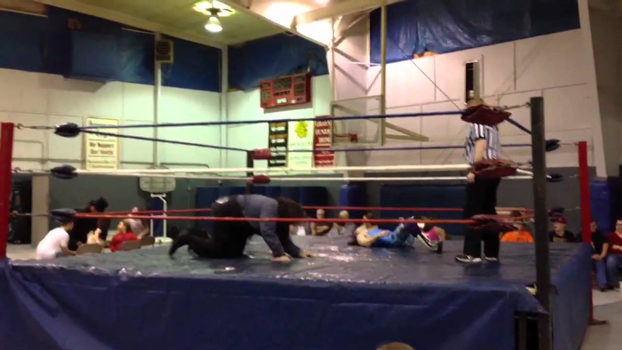 Big Sue Jackson D1W debut - YouTube