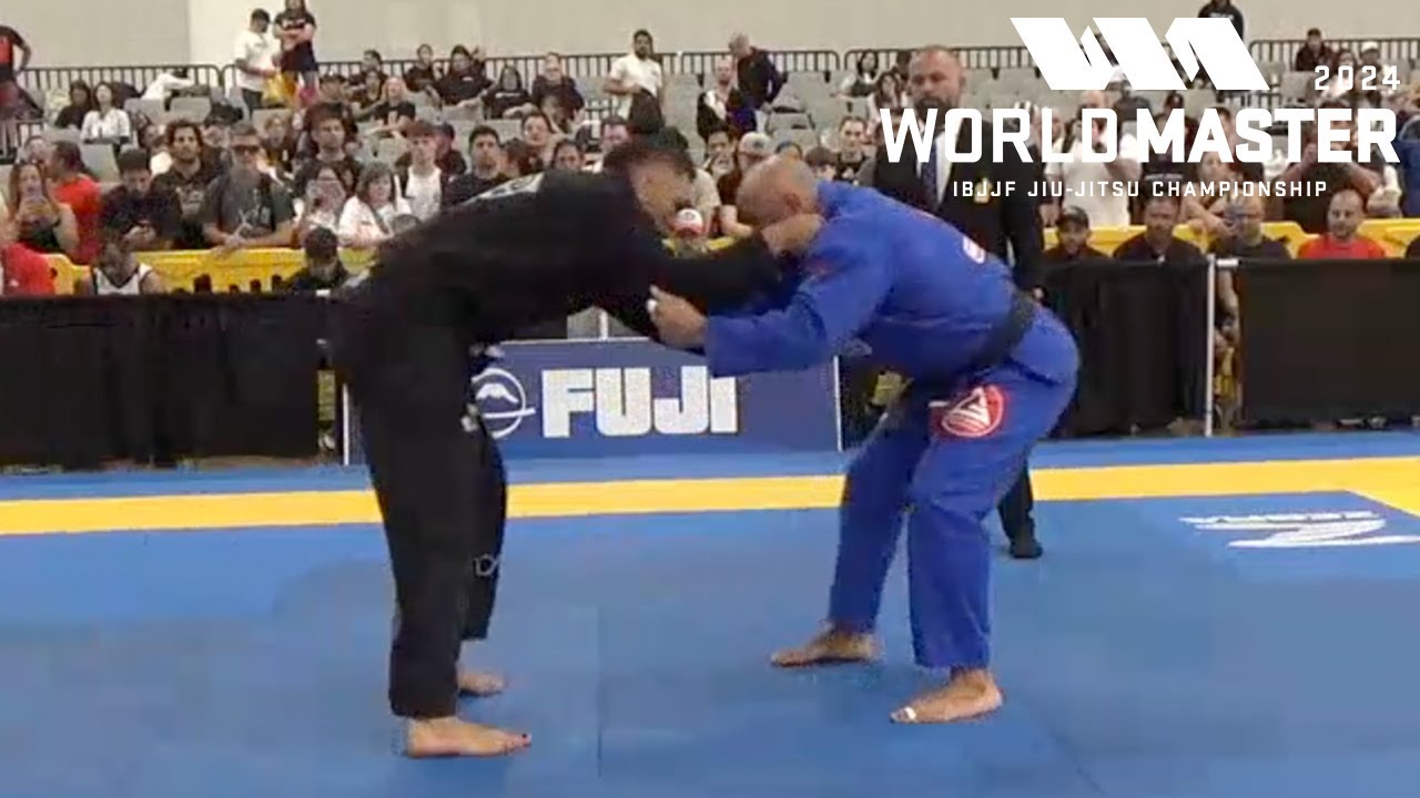 Filipe Carmona vs Anaru Grant / World Master 2024 - YouTube