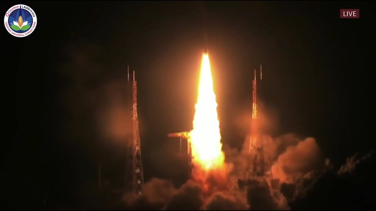 Blastoff! 36 OneWeb satellites launch atop Indian rocket - YouTube