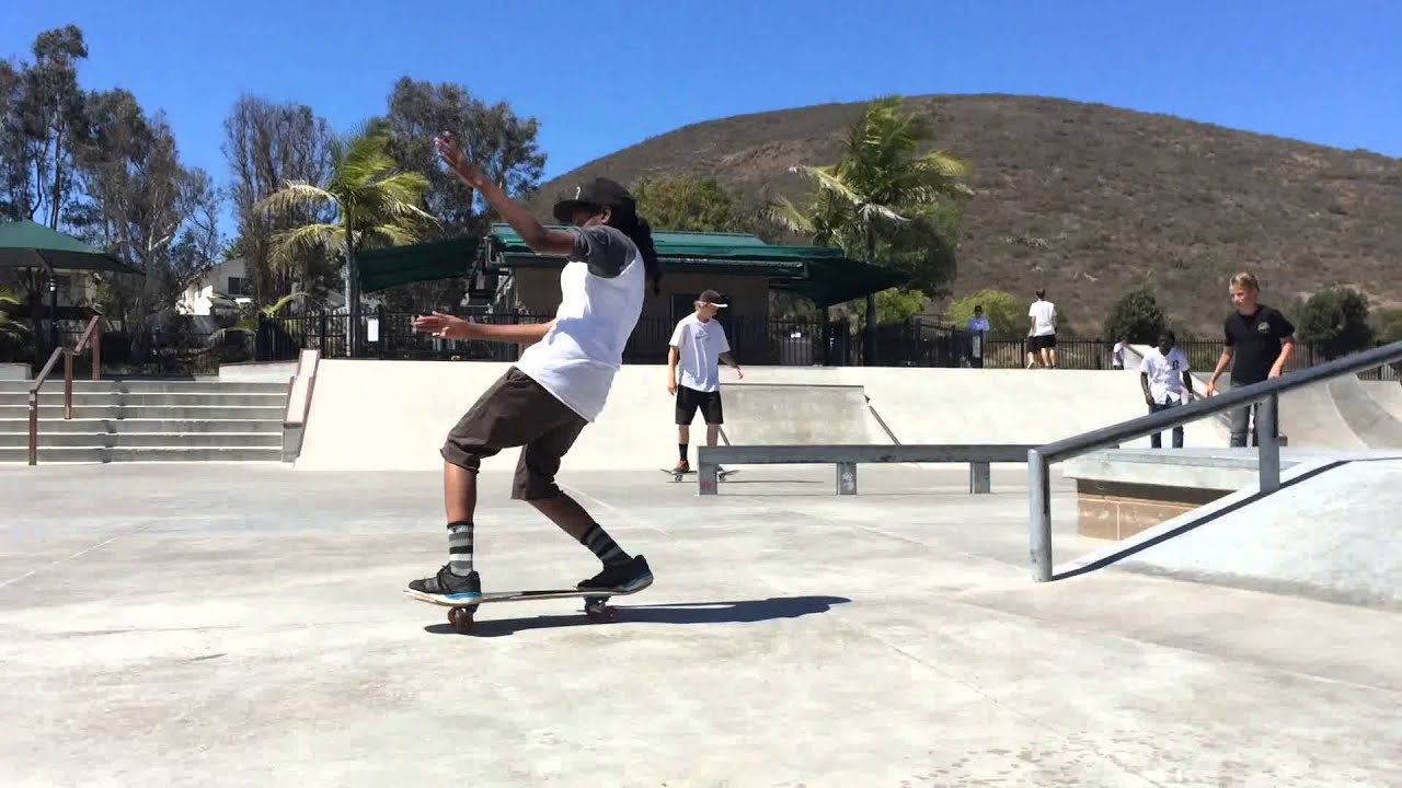 PQ Skatepark with Julian and Eli (GGSK) - YouTube