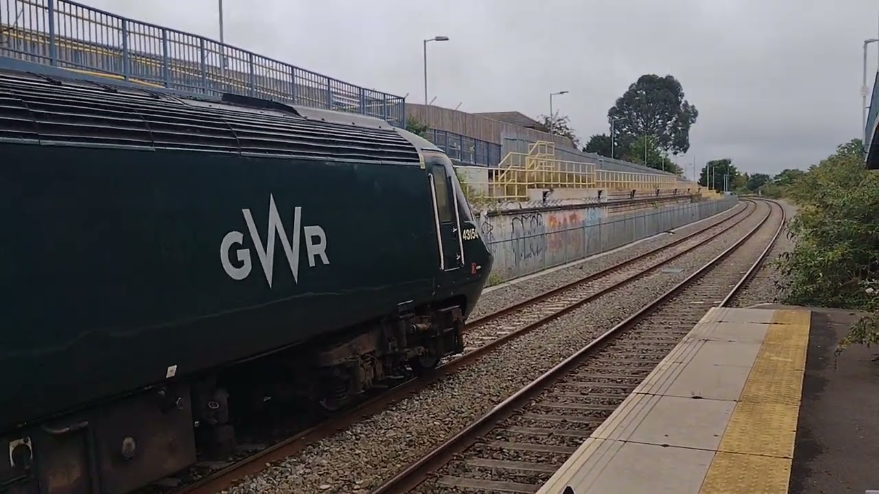GWR green castle set HST class 43154 and 43189 to Cardiff central from ...