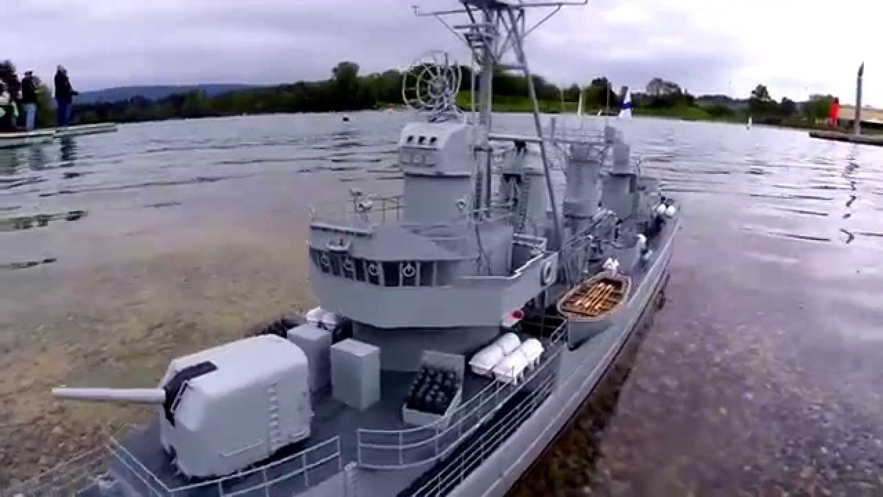 Bundesmarine Zerstörer D170 RC - YouTube