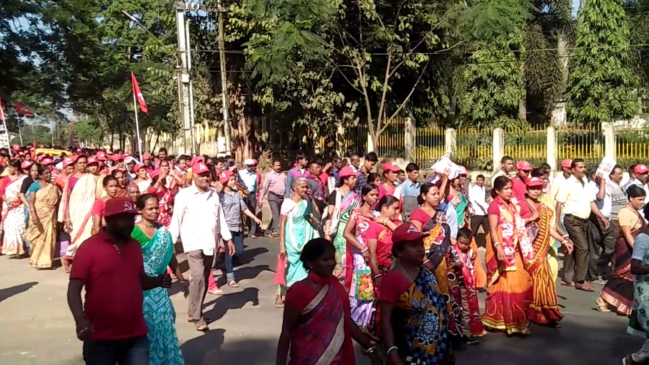 Bamfront party reli in Tripura - YouTube