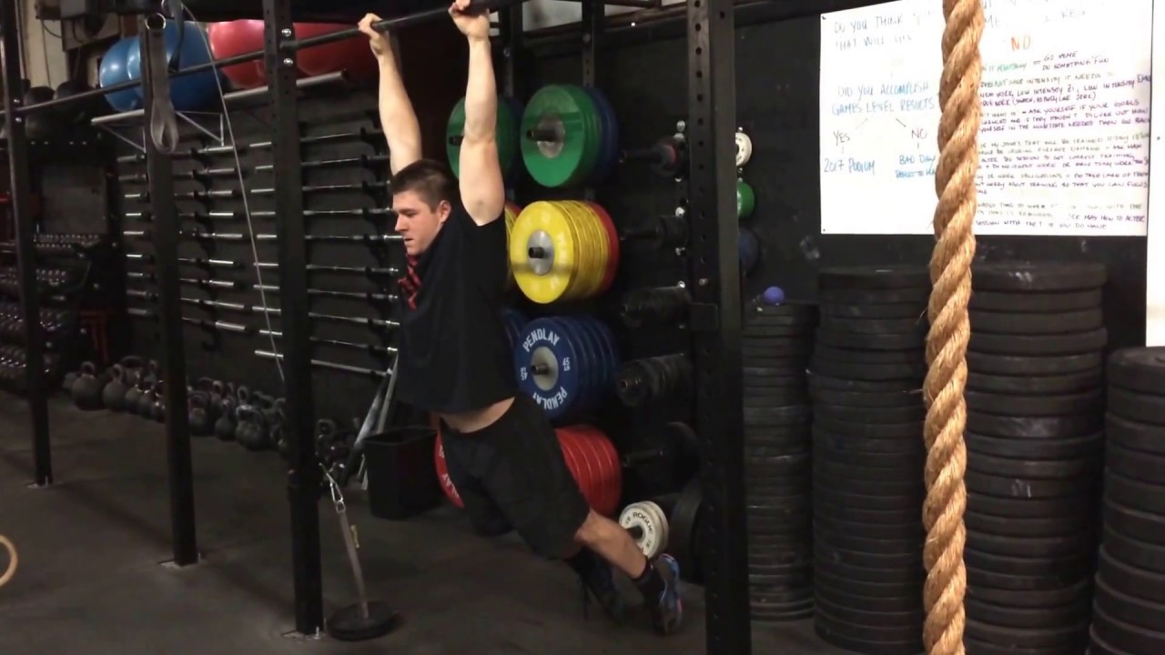Toes to bar extension hold on bar - YouTube