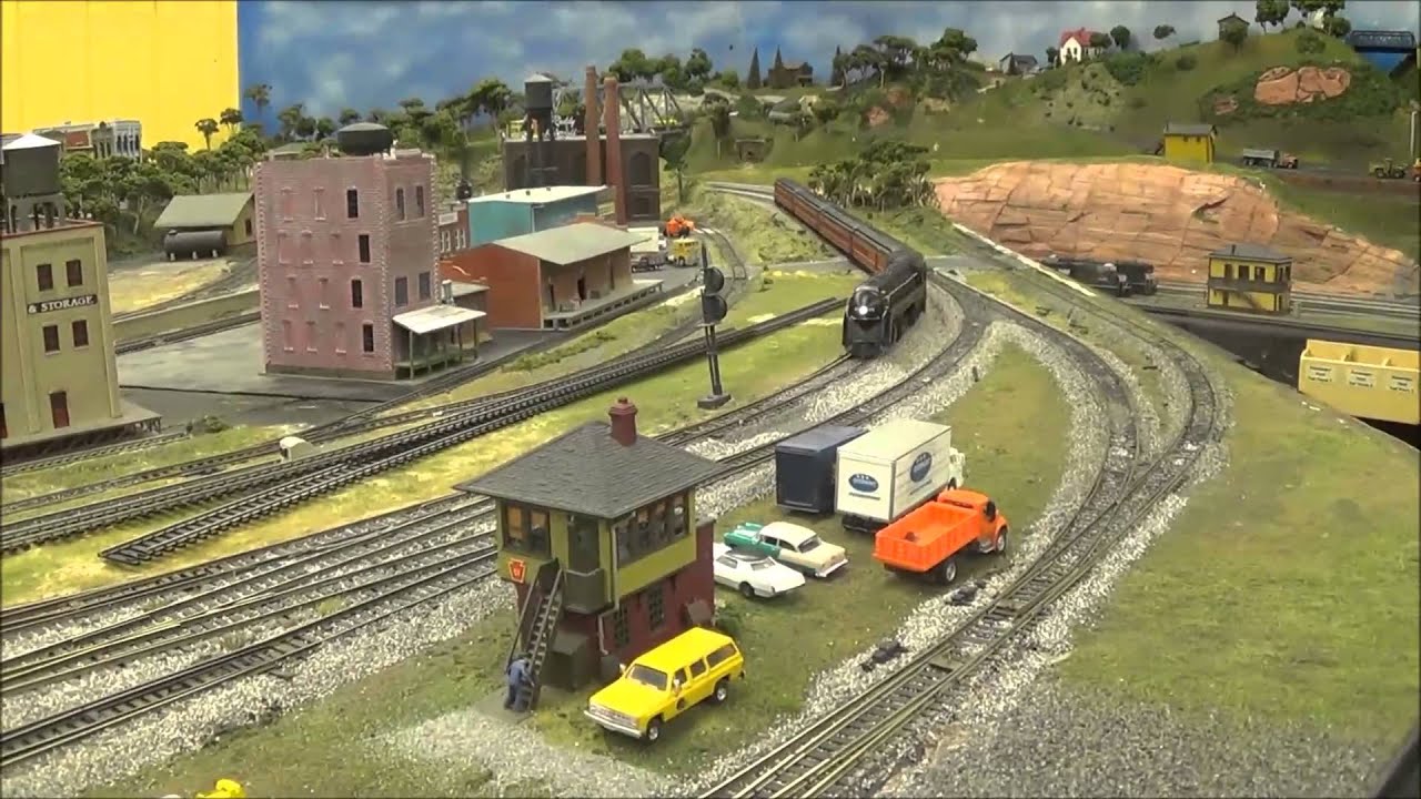 Visiting Full Steam Ahead and Altoona Assoc. of Model Railroaders - YouTube