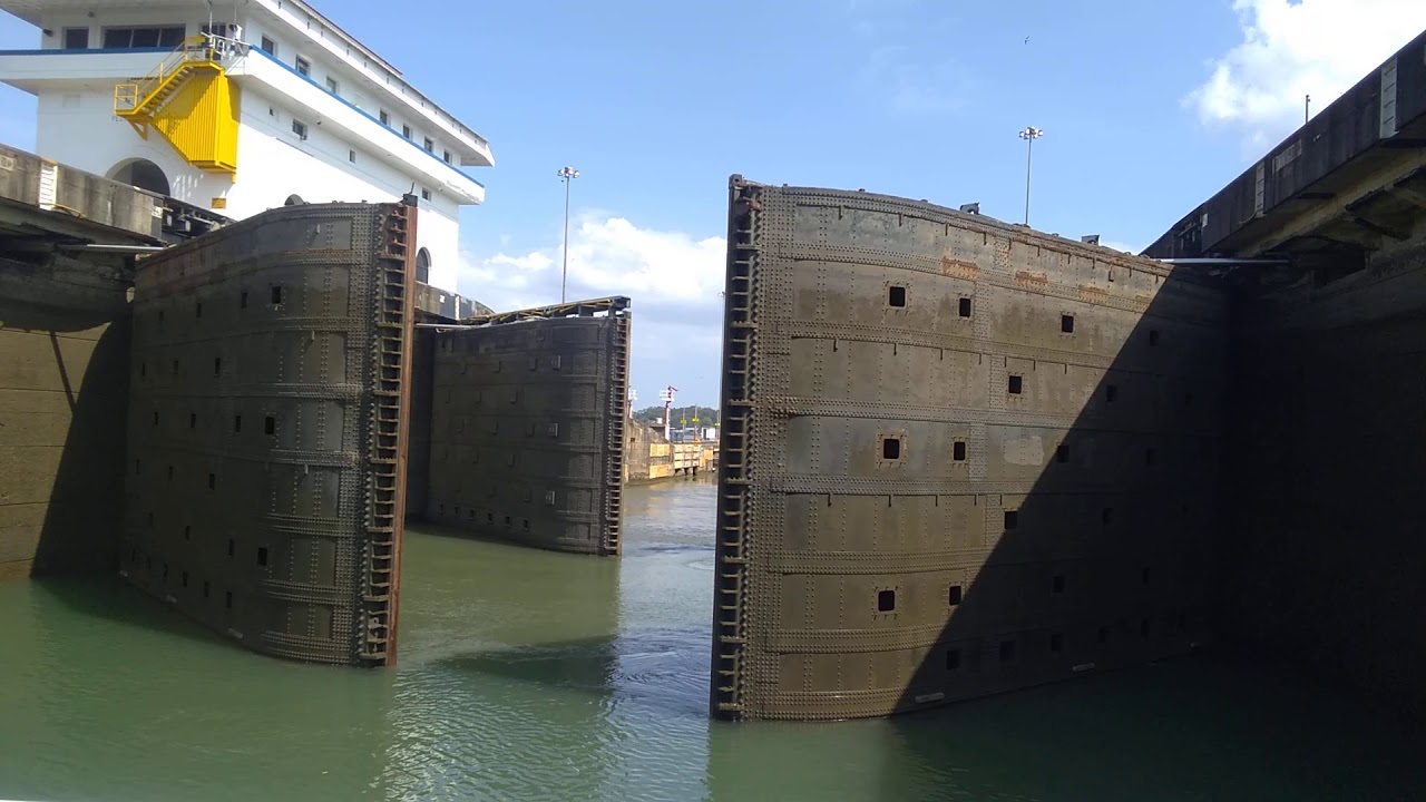 Open that Panama canal gate. I want out! - YouTube