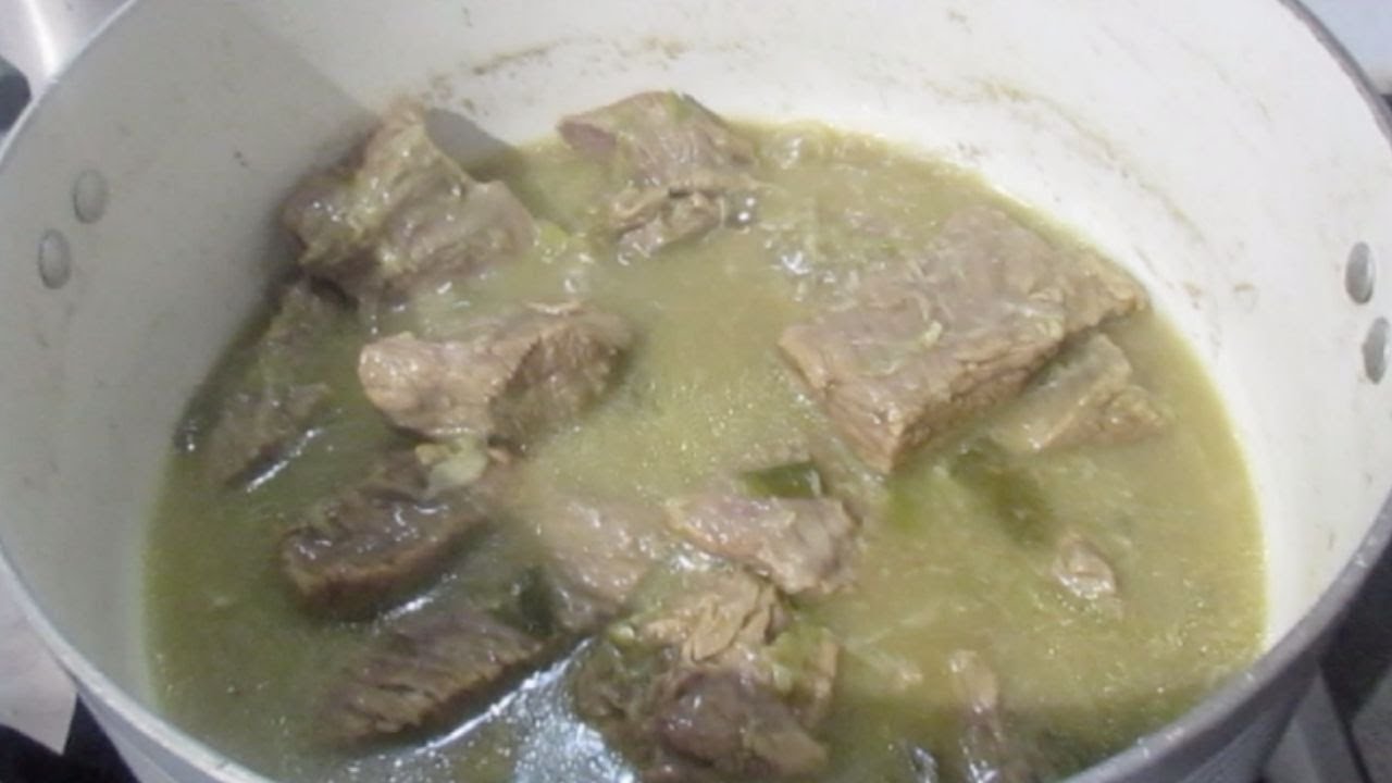 Congolese Food Ngombe & Prawns (Meat Stew) Part 1 - YouTube