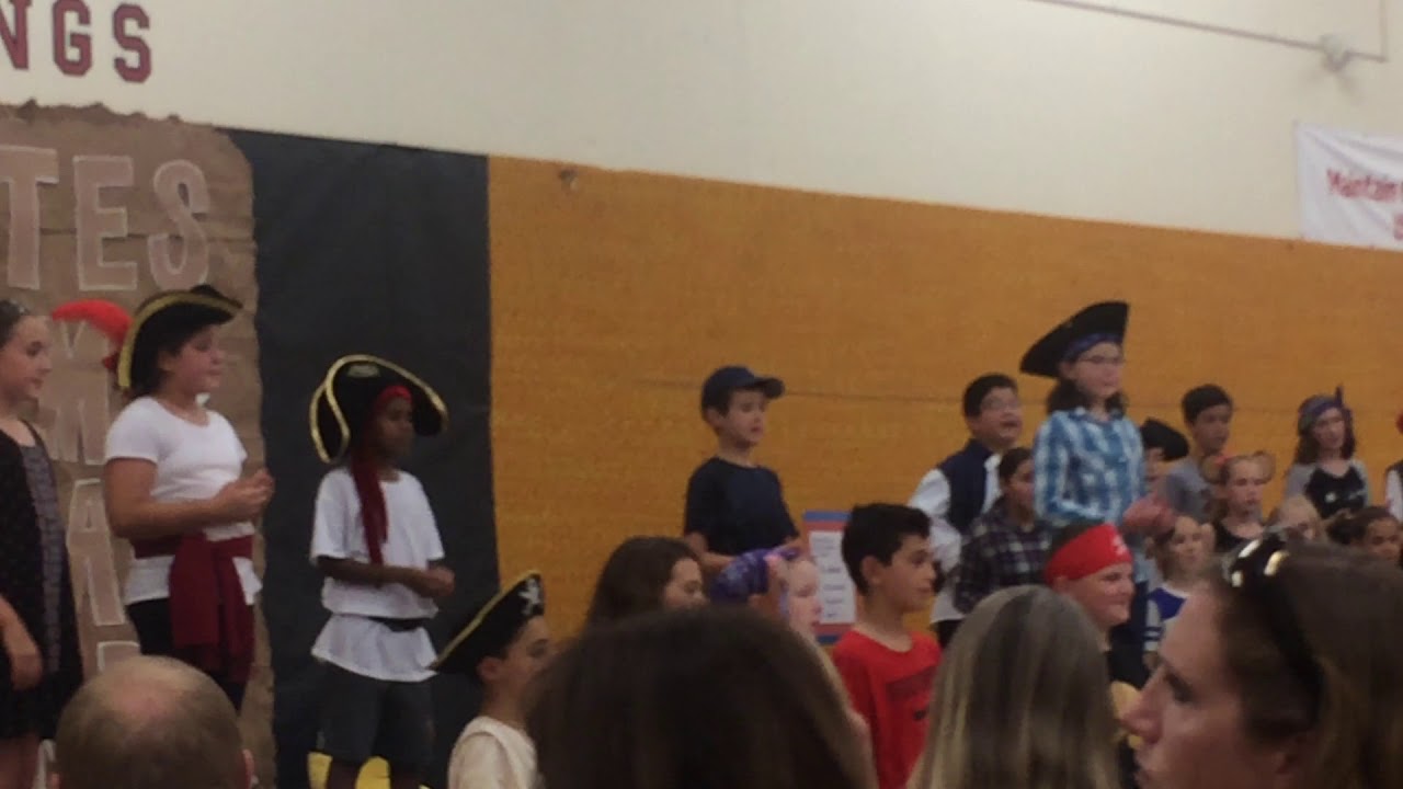 Pirates Comma Song - YouTube