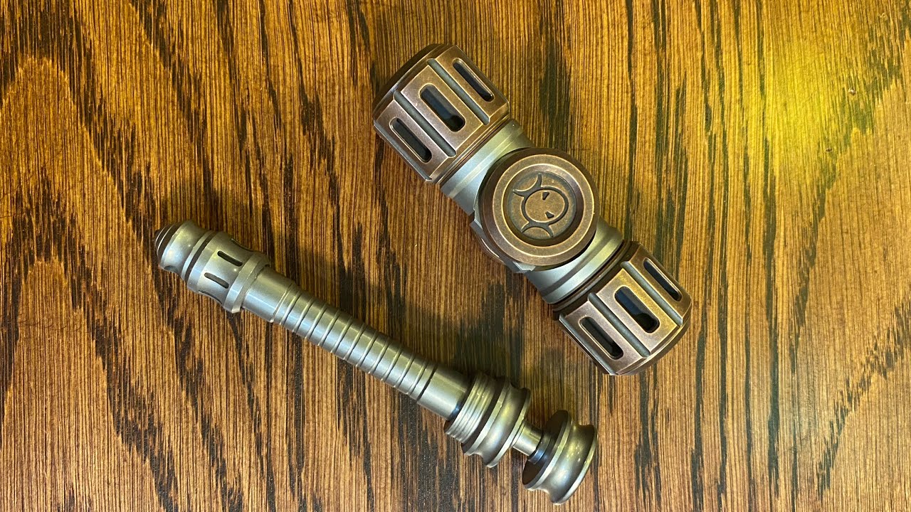 Unboxing the Black Mirror Design Warhammer Plus in copper/titanium with ...
